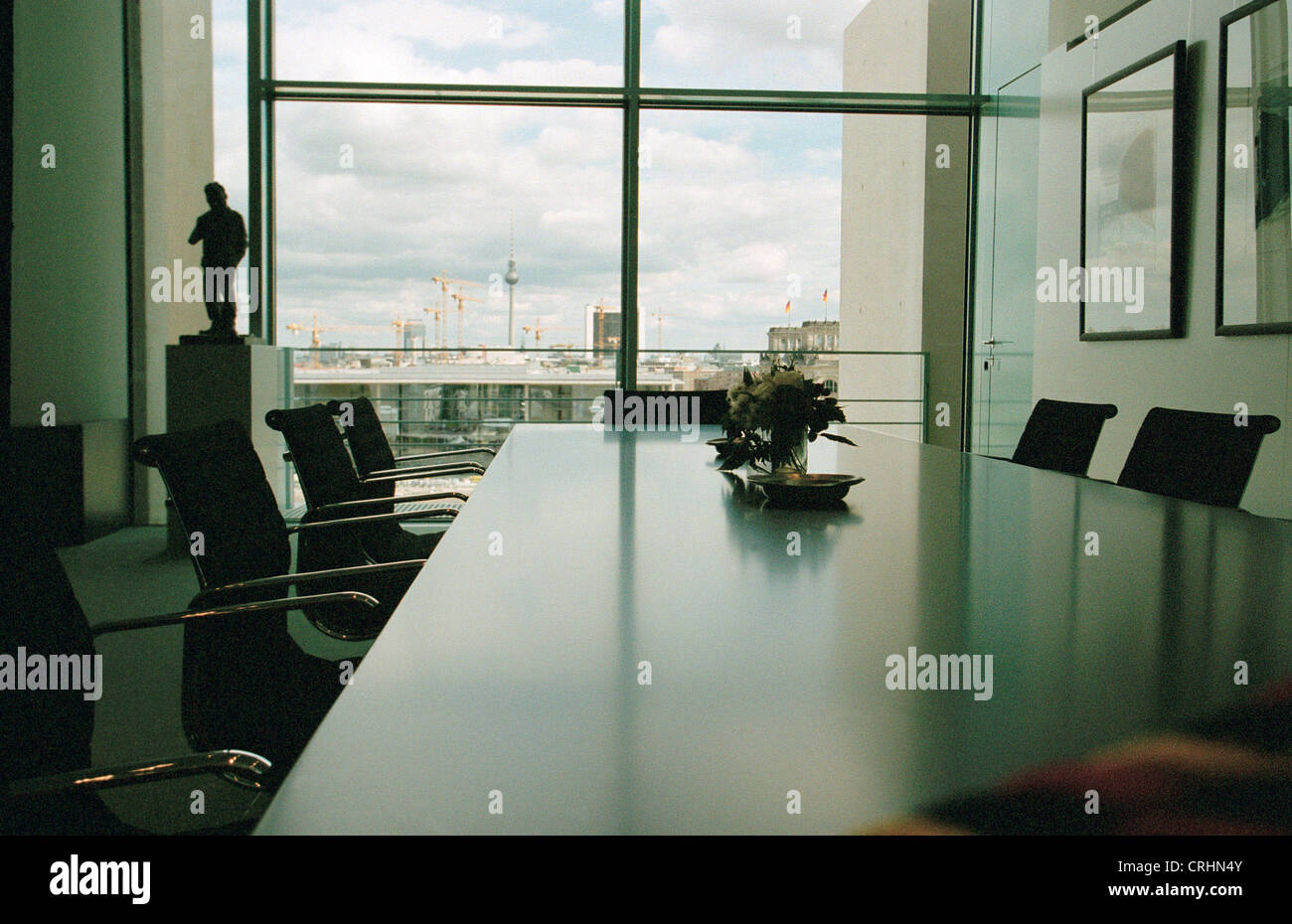 Germany government office hi-res stock photography and images - Alamy