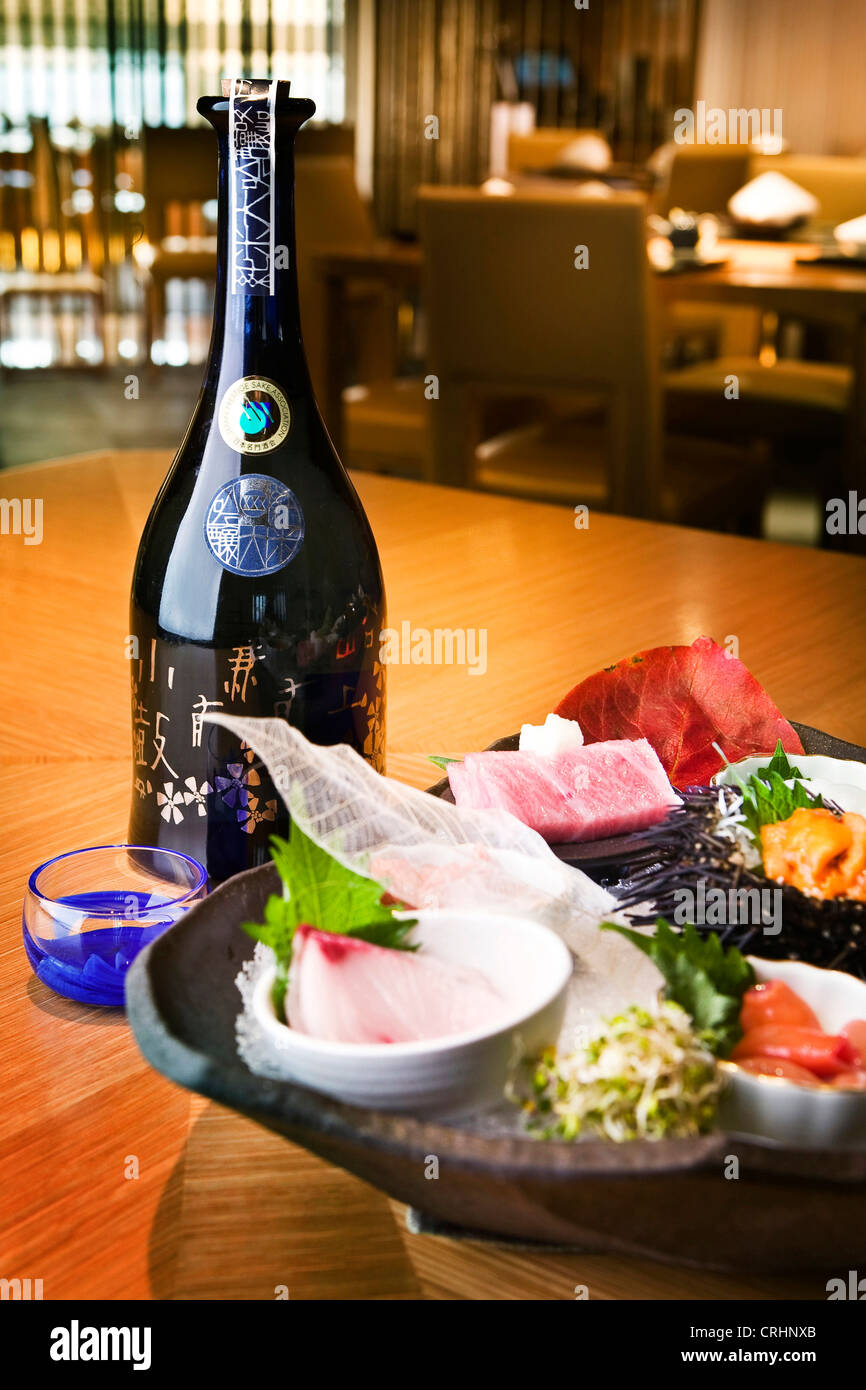 Saki restaurant hi-res stock photography and images - Alamy