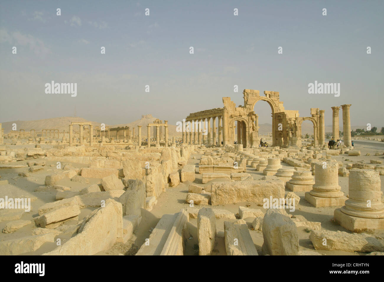 Monumental gate hi-res stock photography and images - Alamy