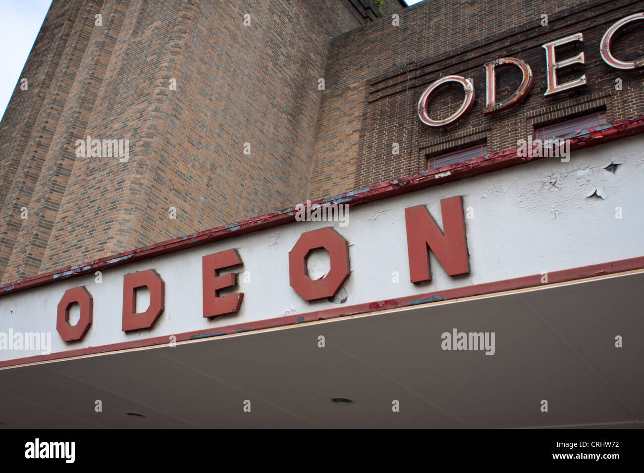 Odeon cinema odeon logo hi-res stock photography and images - Alamy