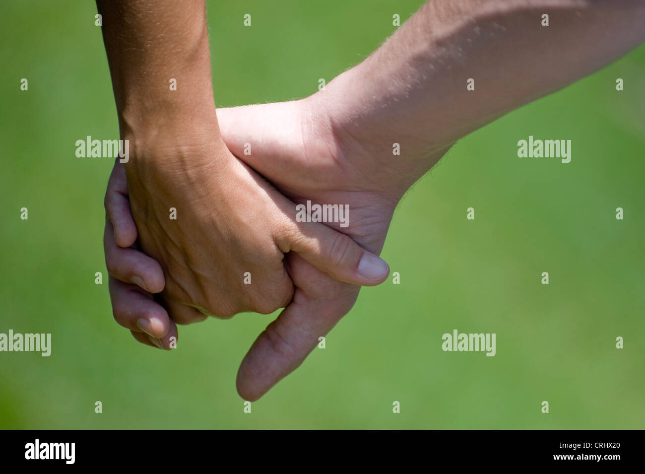 couple, hand in hand Stock Photo - Alamy