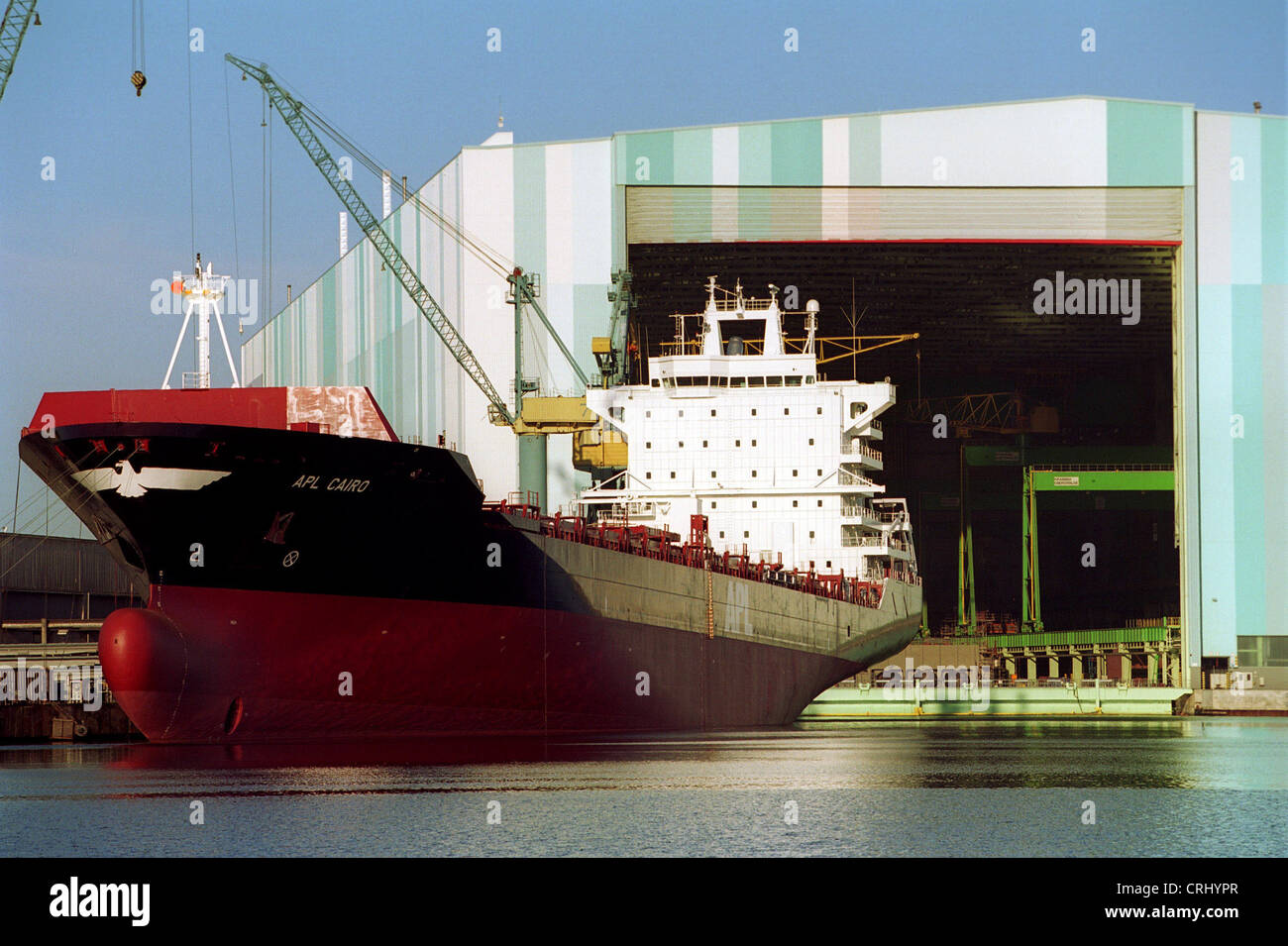 Boat building shipyard hi-res stock photography and images - Alamy