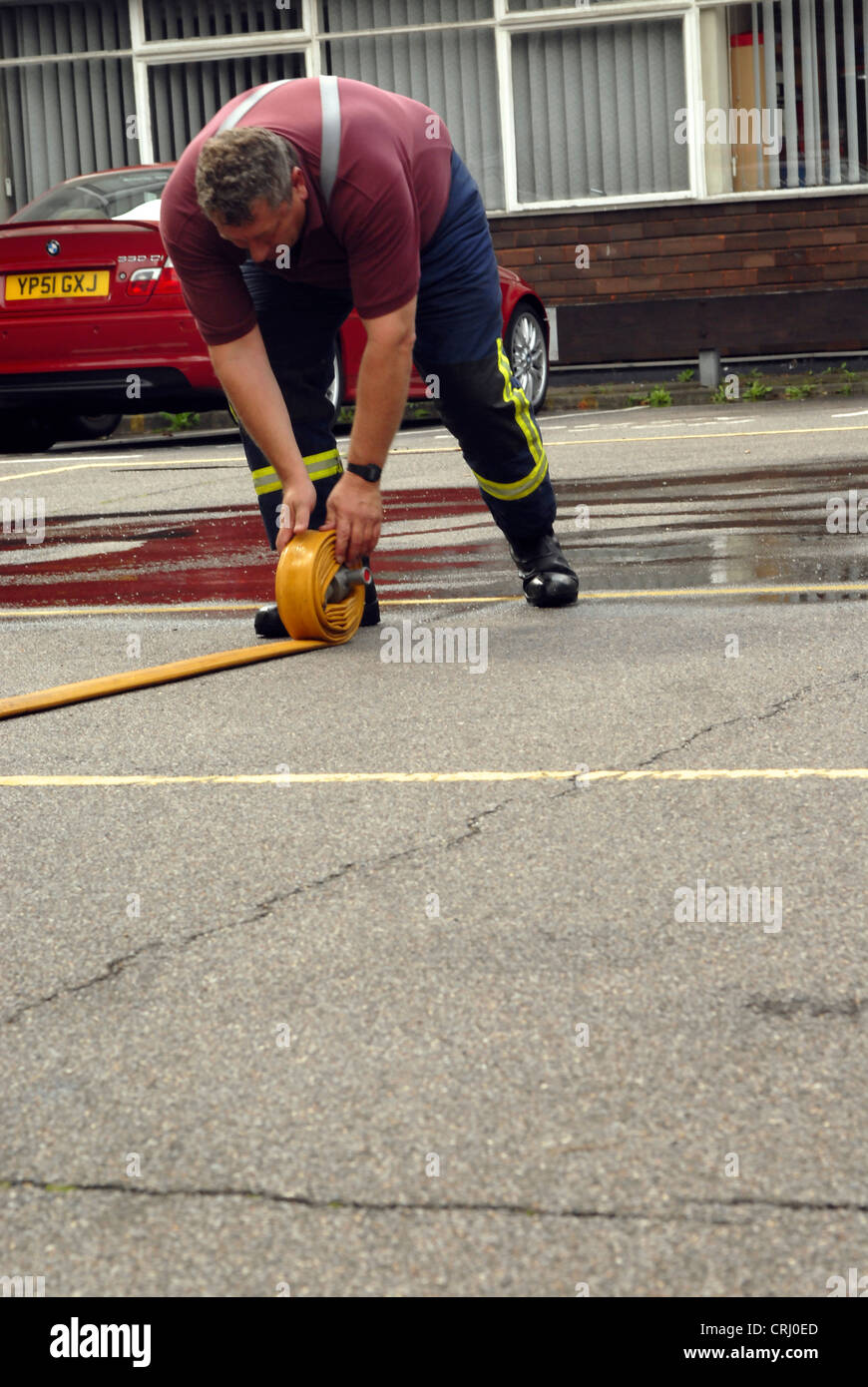 Fire fighter at work hi-res stock photography and images - Alamy