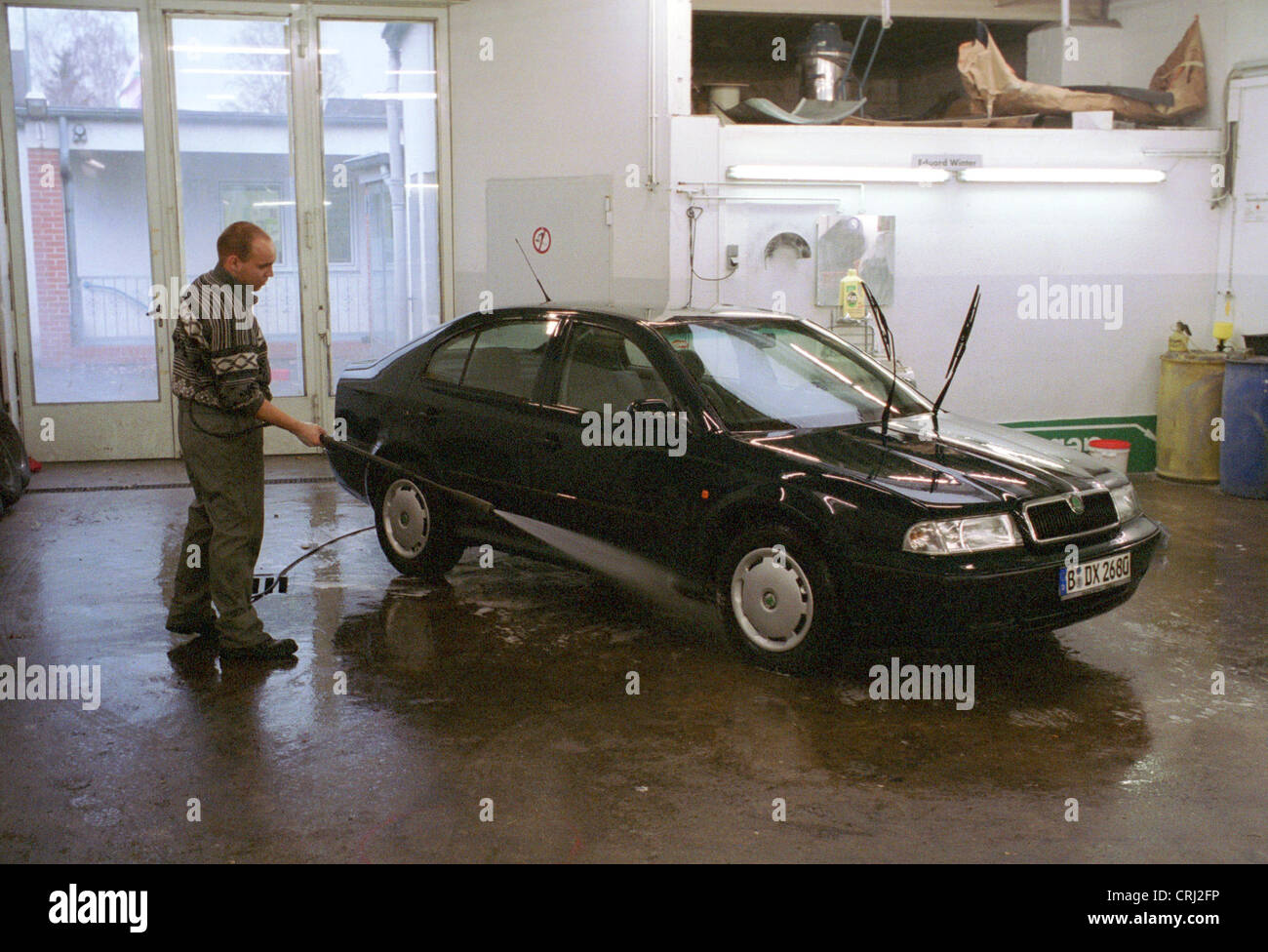 Berlin germany car wash hi-res stock photography and images - Alamy