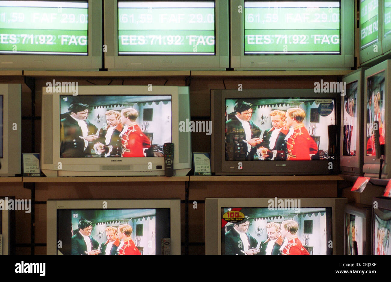 Tv screens store hi-res stock photography and images - Alamy