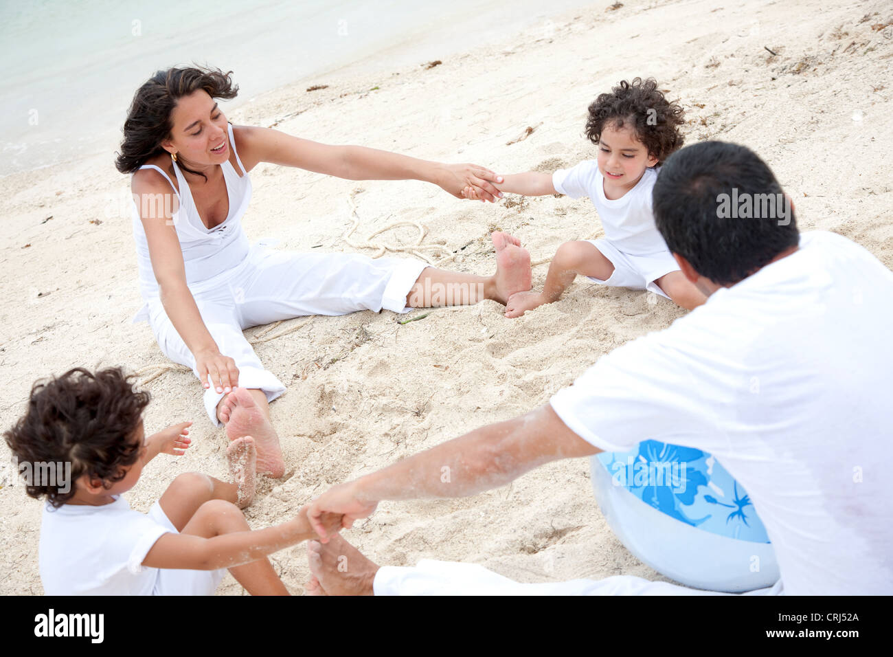 Happy family circle hi-res stock photography and images - Alamy