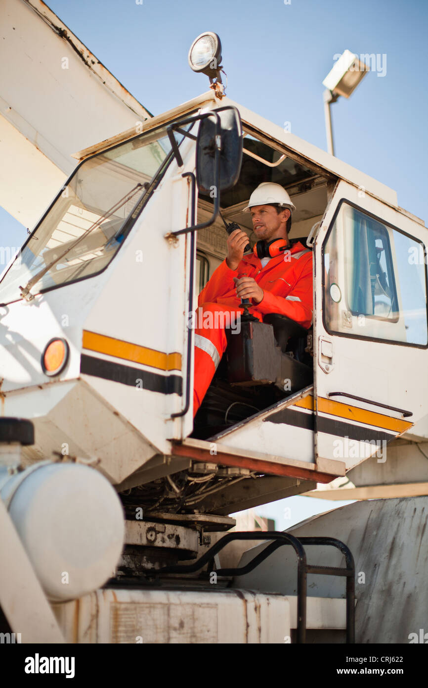 Climbing crane hi-res stock photography and images - Alamy