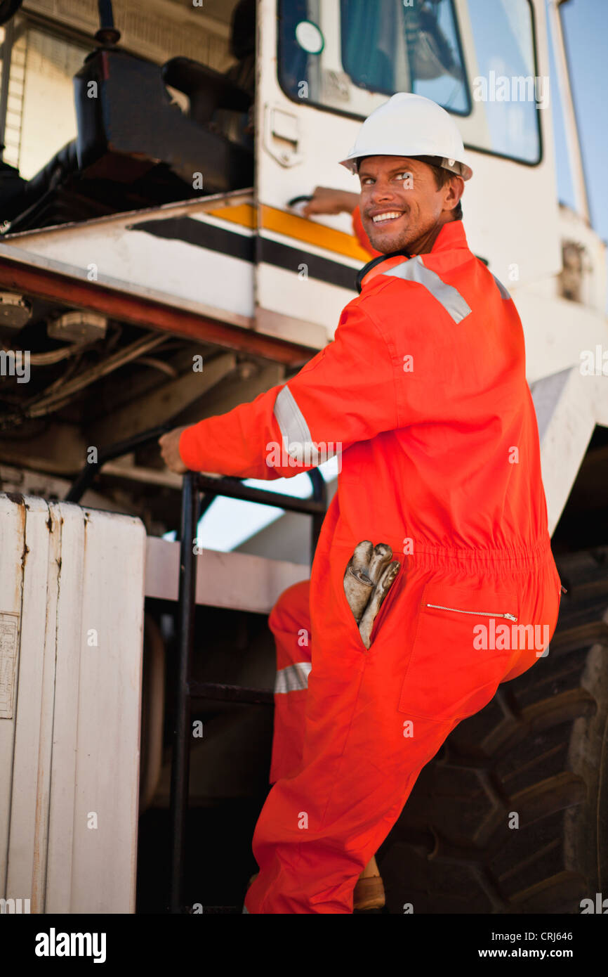 Climbing crane hi-res stock photography and images - Alamy
