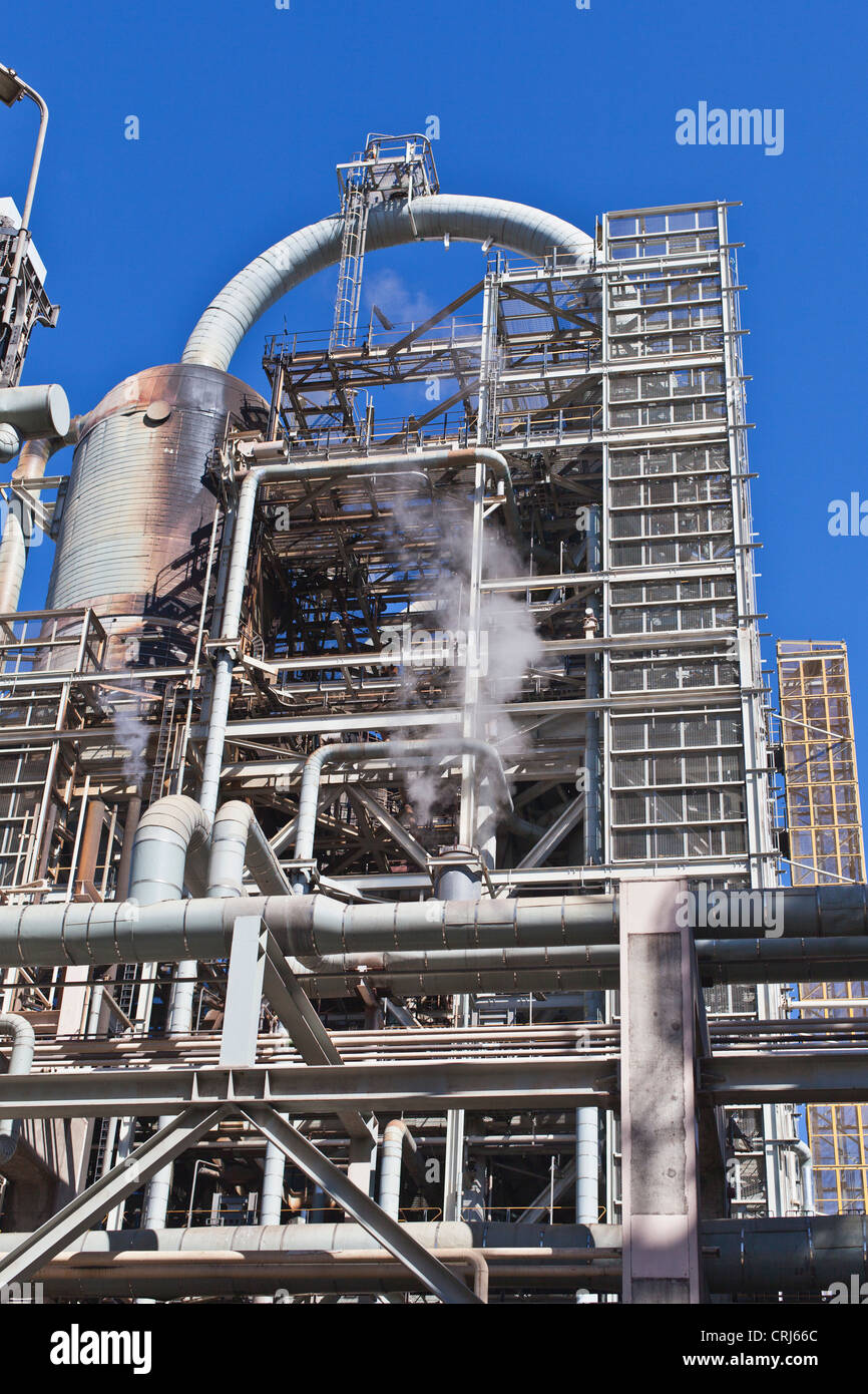 Refinery Steam High Resolution Stock Photography and Images - Alamy