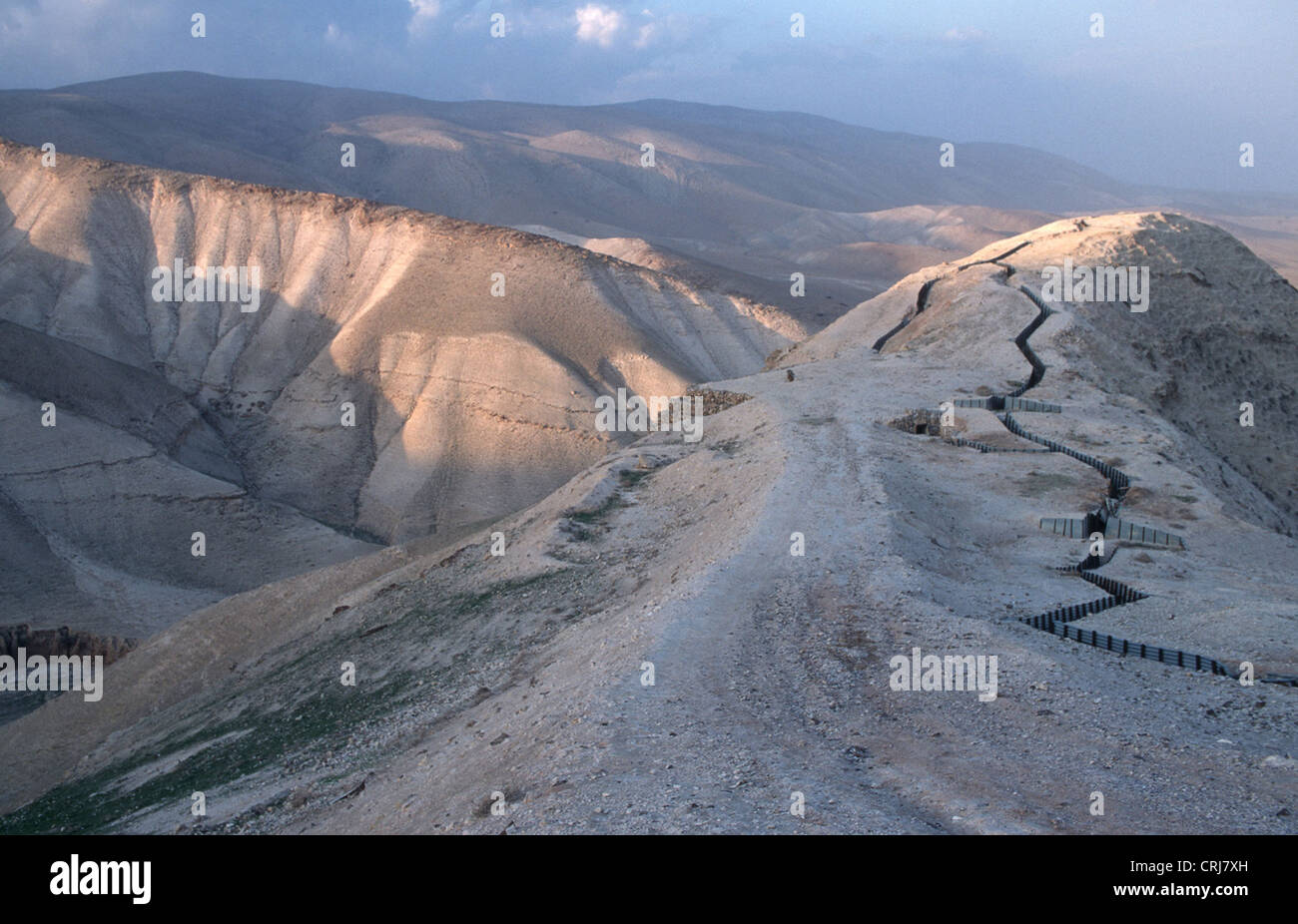 Desert jerusalem hi-res stock photography and images - Alamy