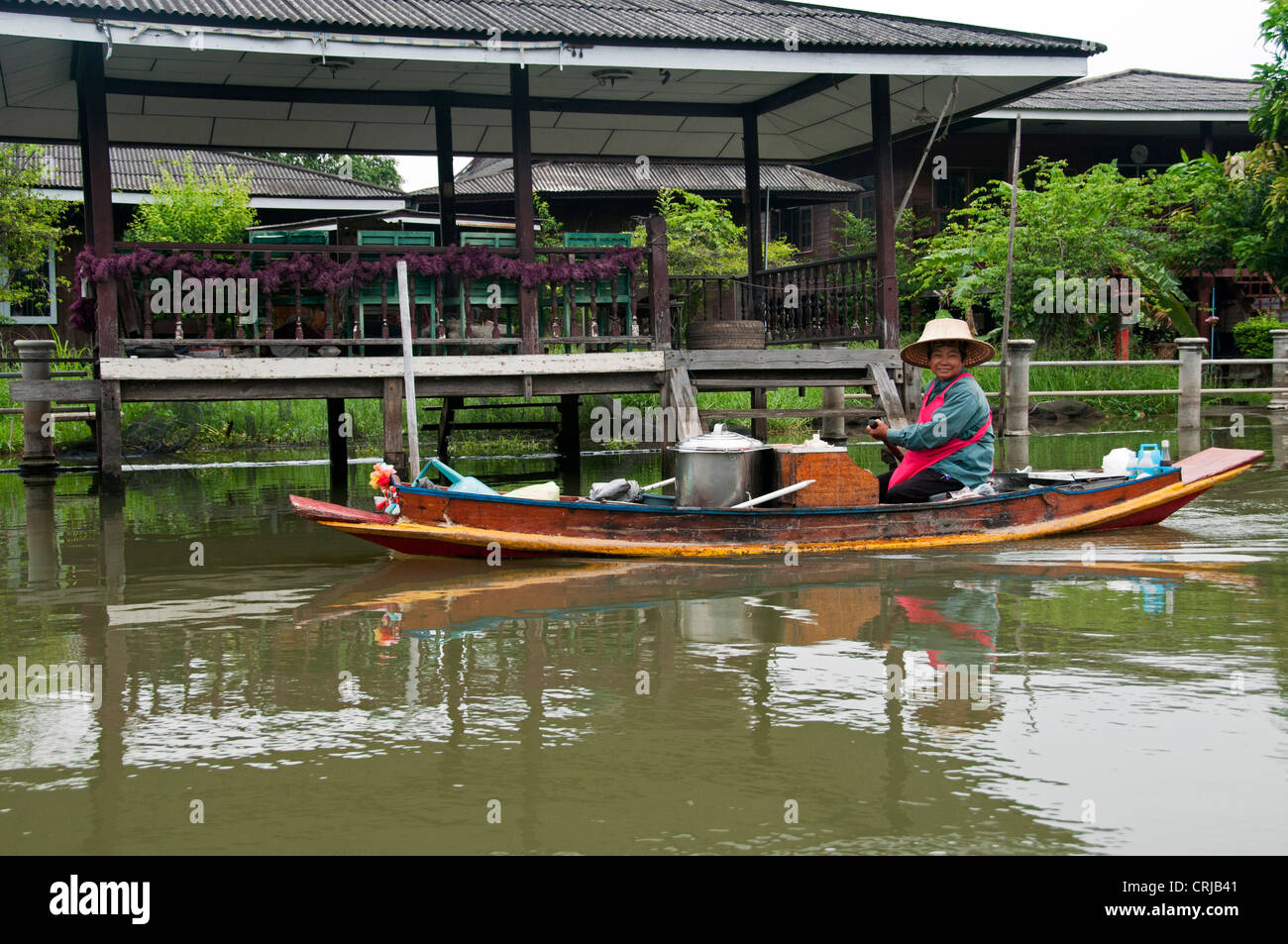 selling food in the klongs old bangkok Stock Photo - Alamy