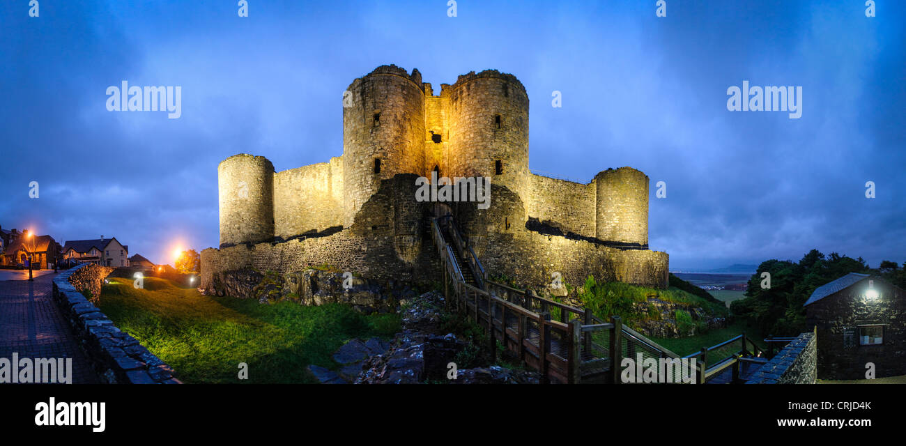 Harlech castle wales hi-res stock photography and images - Alamy