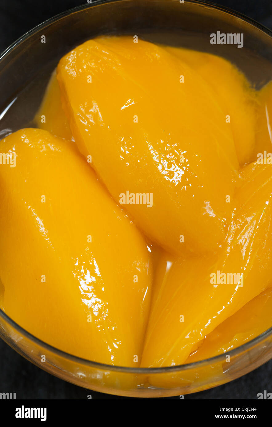 Sliced Mango in Glass Bowl Stock Photo - Alamy