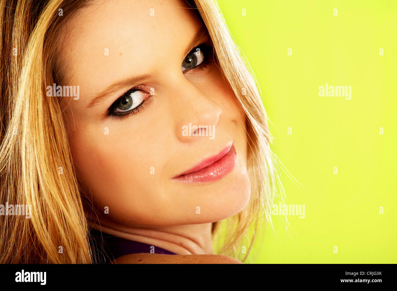 Over the shoulder headshot hi-res stock photography and images - Alamy