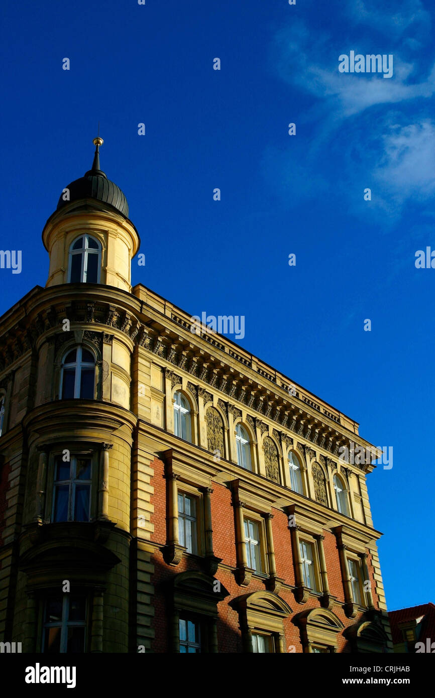Decorative architecture hi-res stock photography and images - Alamy