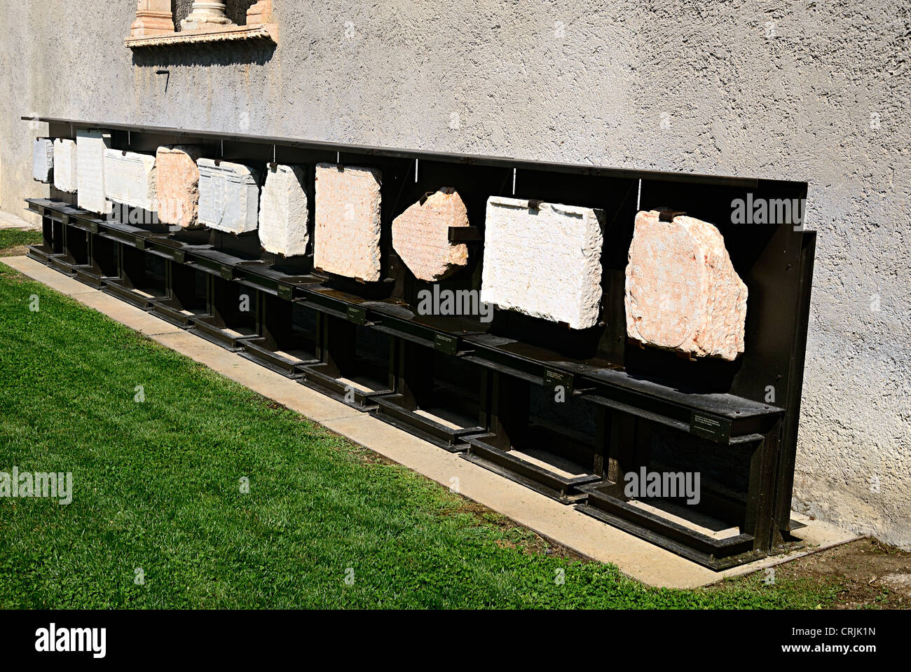 Della scala hi-res stock photography and images - Alamy