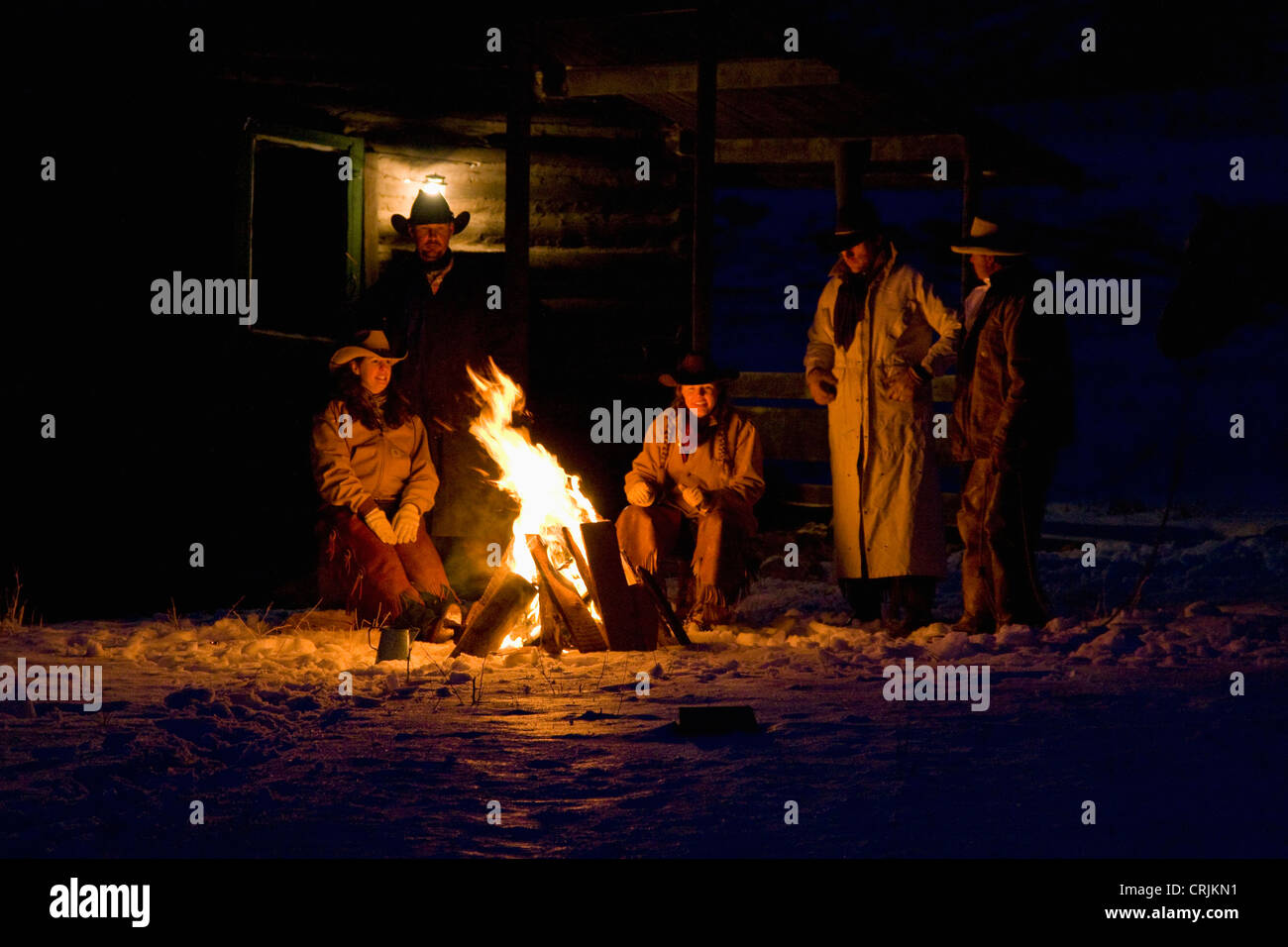 Cowboys campfire hi-res stock photography and images - Alamy