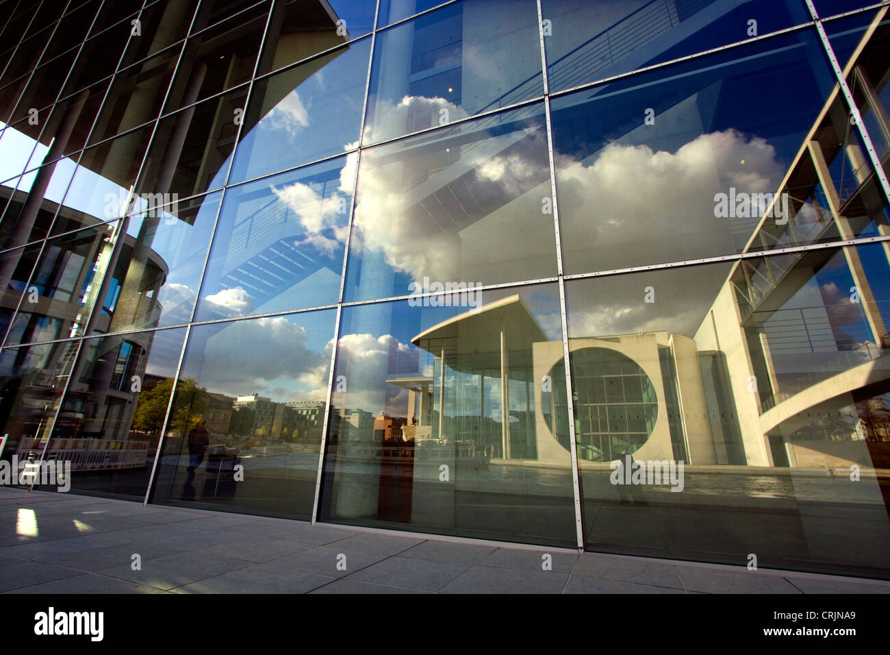 Quarter at spree river reflecting in windows hi-res stock photography ...