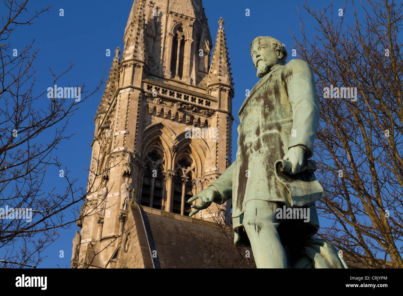 Halifax statue hi-res stock photography and images - Alamy
