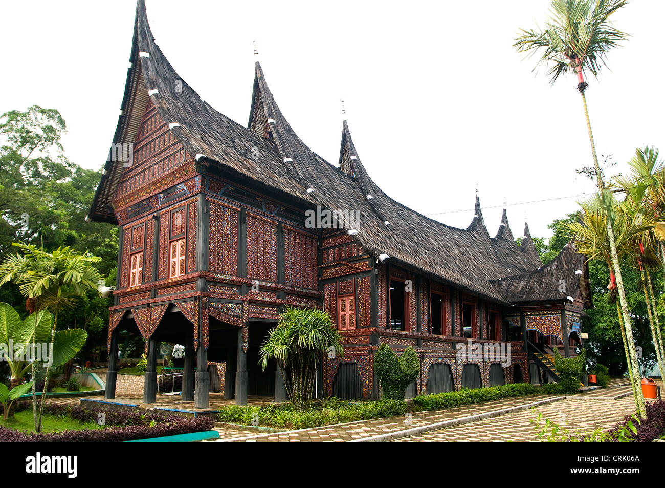 Rumah adat de minangkabau hi-res stock photography and images - Alamy