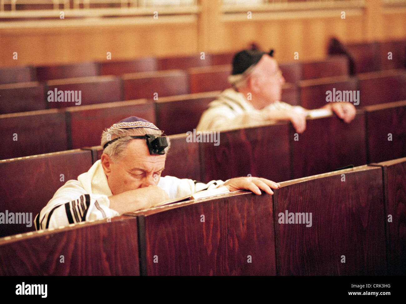 Orthodox of Jewish worship in Berlin Stock Photo - Alamy