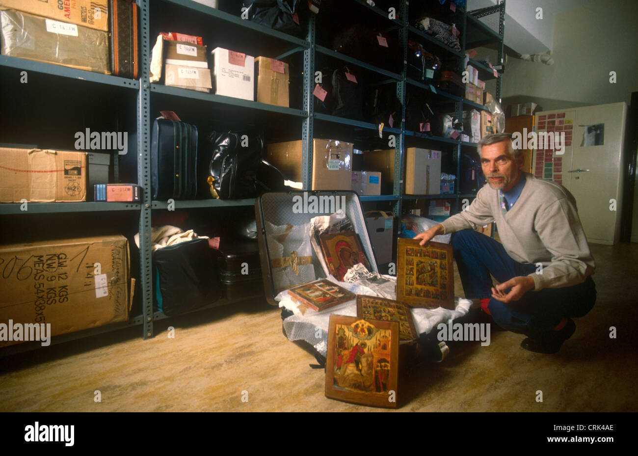 Contraband smuggling hi-res stock photography and images - Alamy