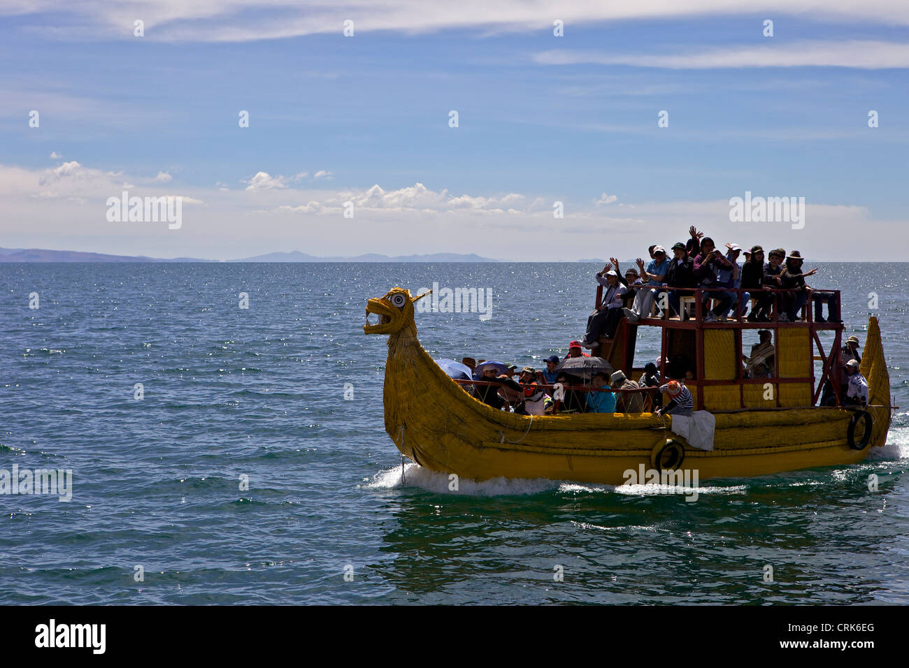 Replica reed boat hi-res stock photography and images - Alamy