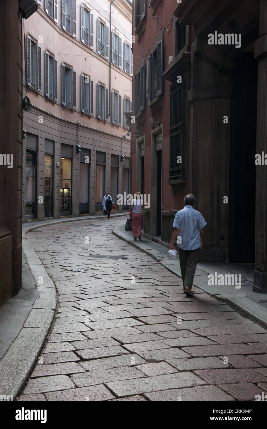 Curved narrow street in Milan, Italy Stock Photo - Alamy
