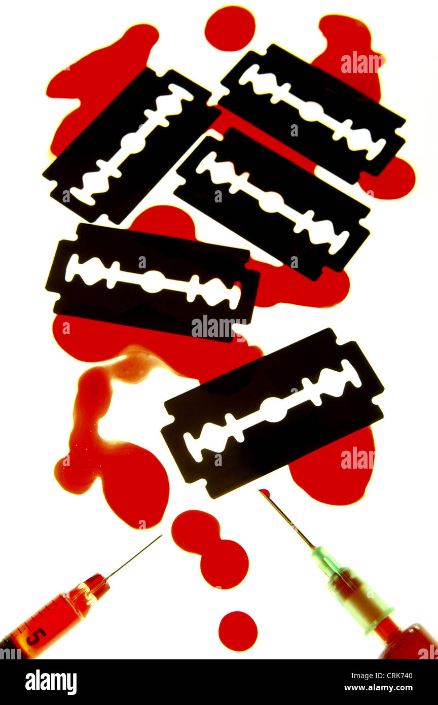 Razor blades and blood Stock Photo - Alamy