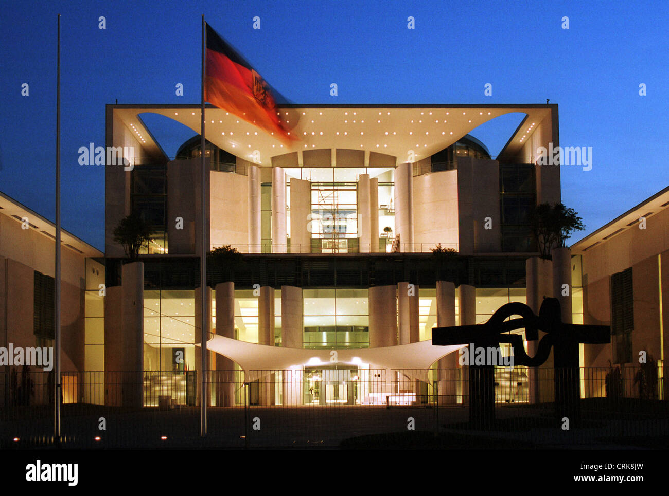 The Federal Chancellery in Berlin at night Stock Photo - Alamy