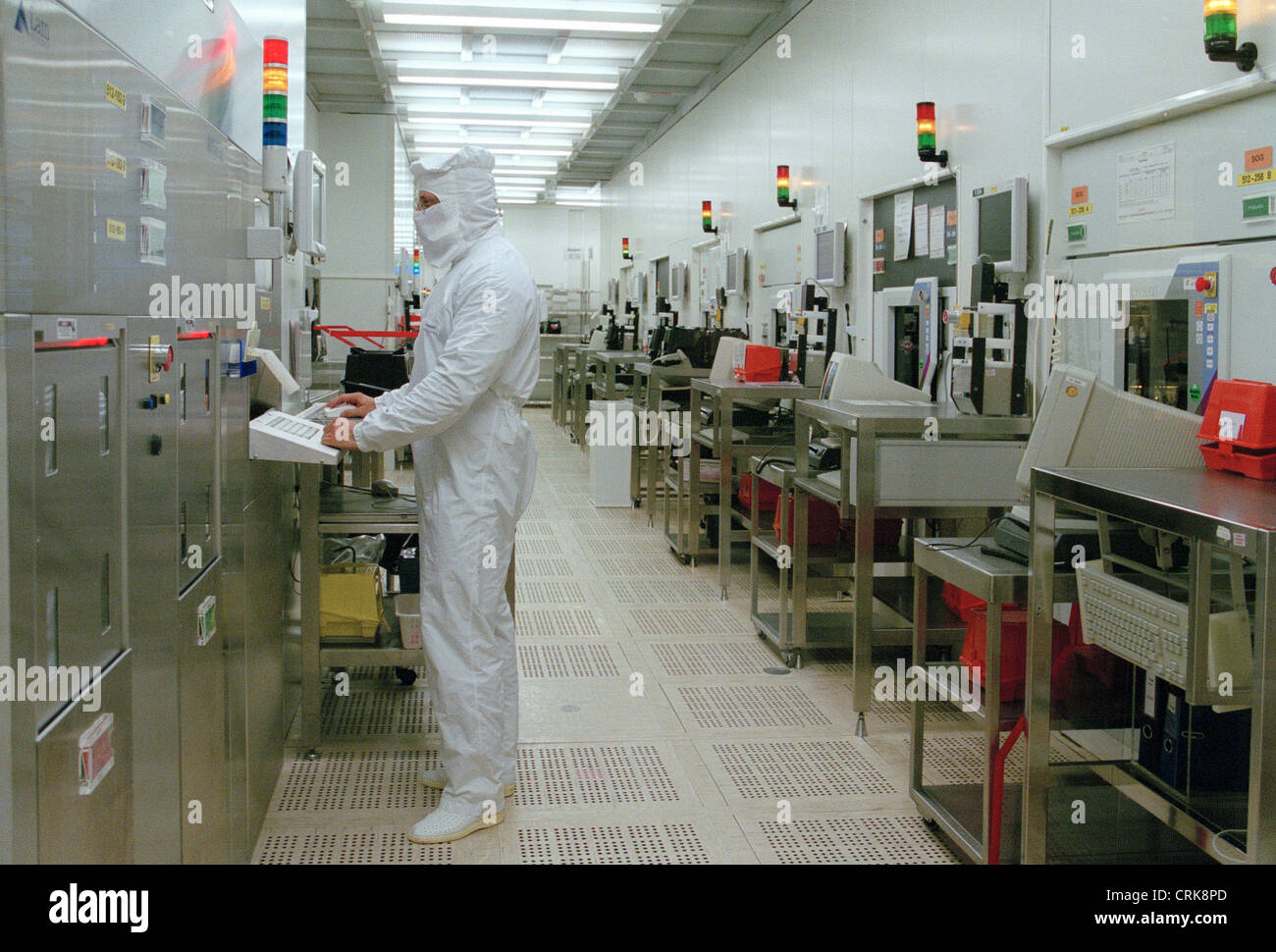 Clean room microchip production infineon hi-res stock photography and ...
