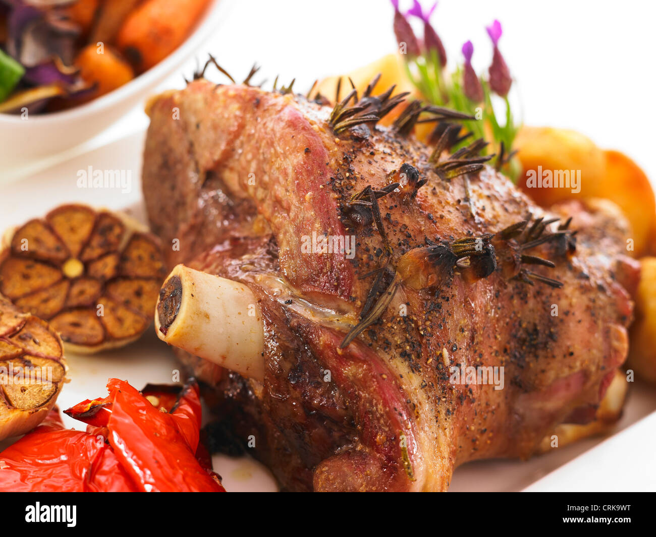 Cooked joint of lamb hi-res stock photography and images - Alamy