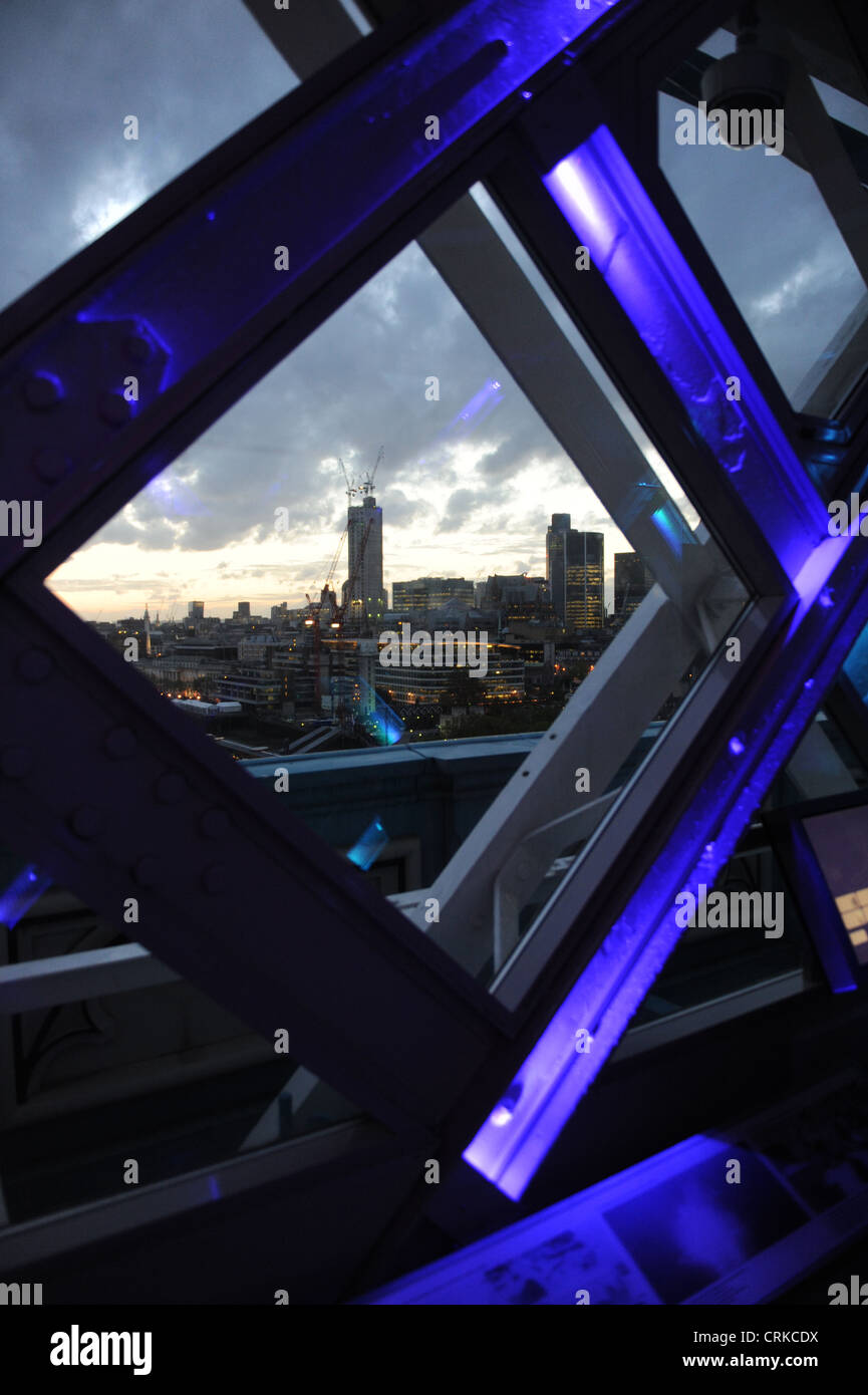New LED lighting display on Tower Bridge. Champagne 'sundowner 'evening ...
