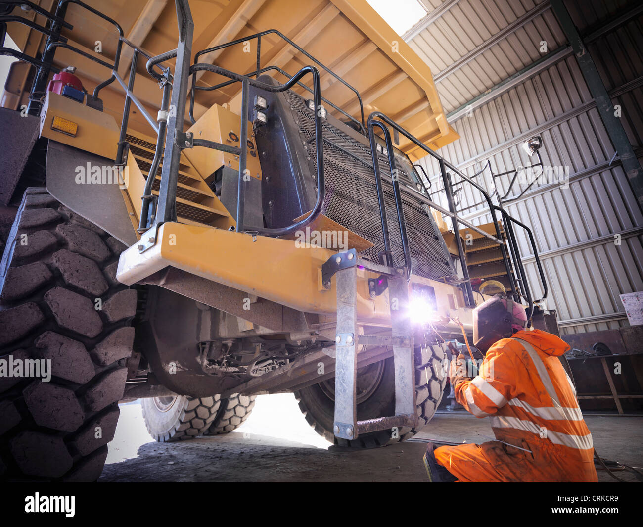 Mining image dump truck hi-res stock photography and images - Alamy