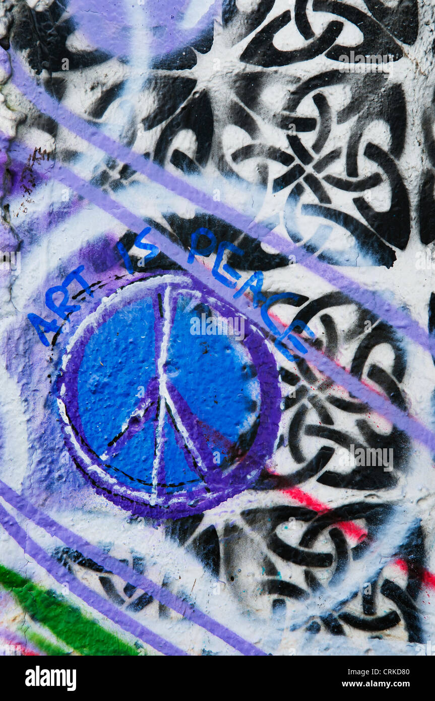 Spray painted peace sign High Resolution Stock Photography and Images ...