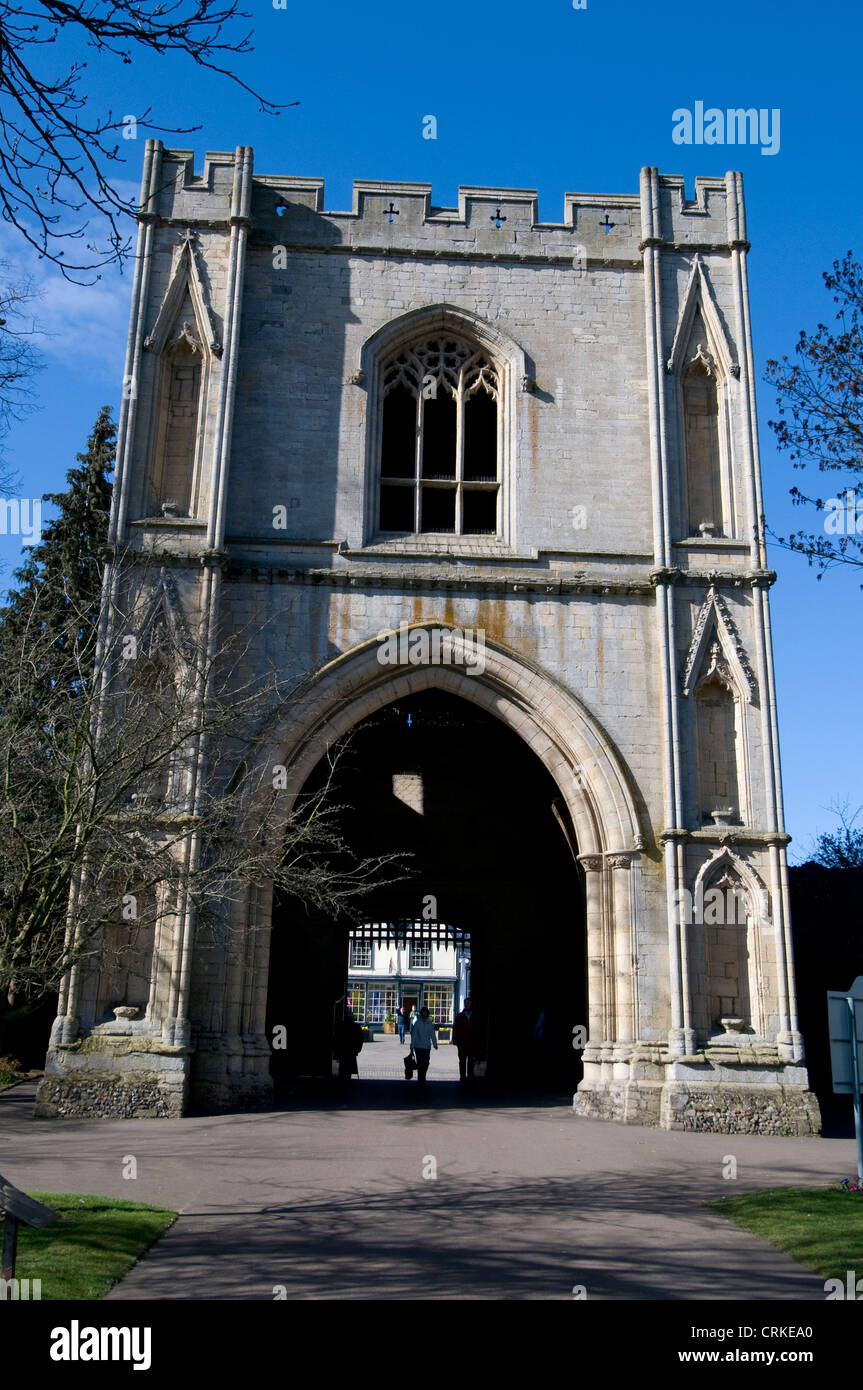 Abbey gate entrance on Angel Hill at Bury St.Edmunds in Suffolk ...