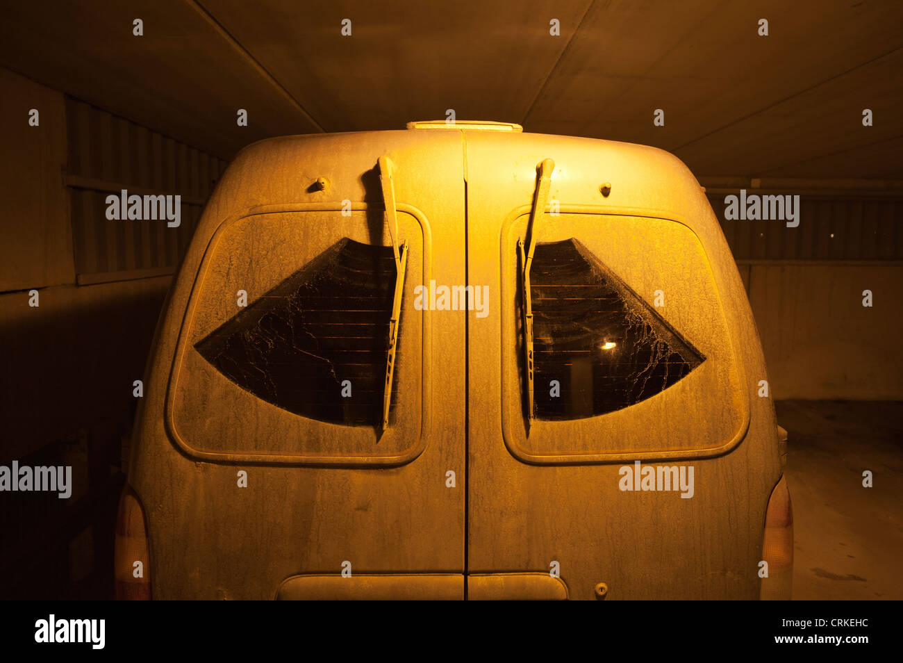 Dirty van hi-res stock photography and images - Alamy