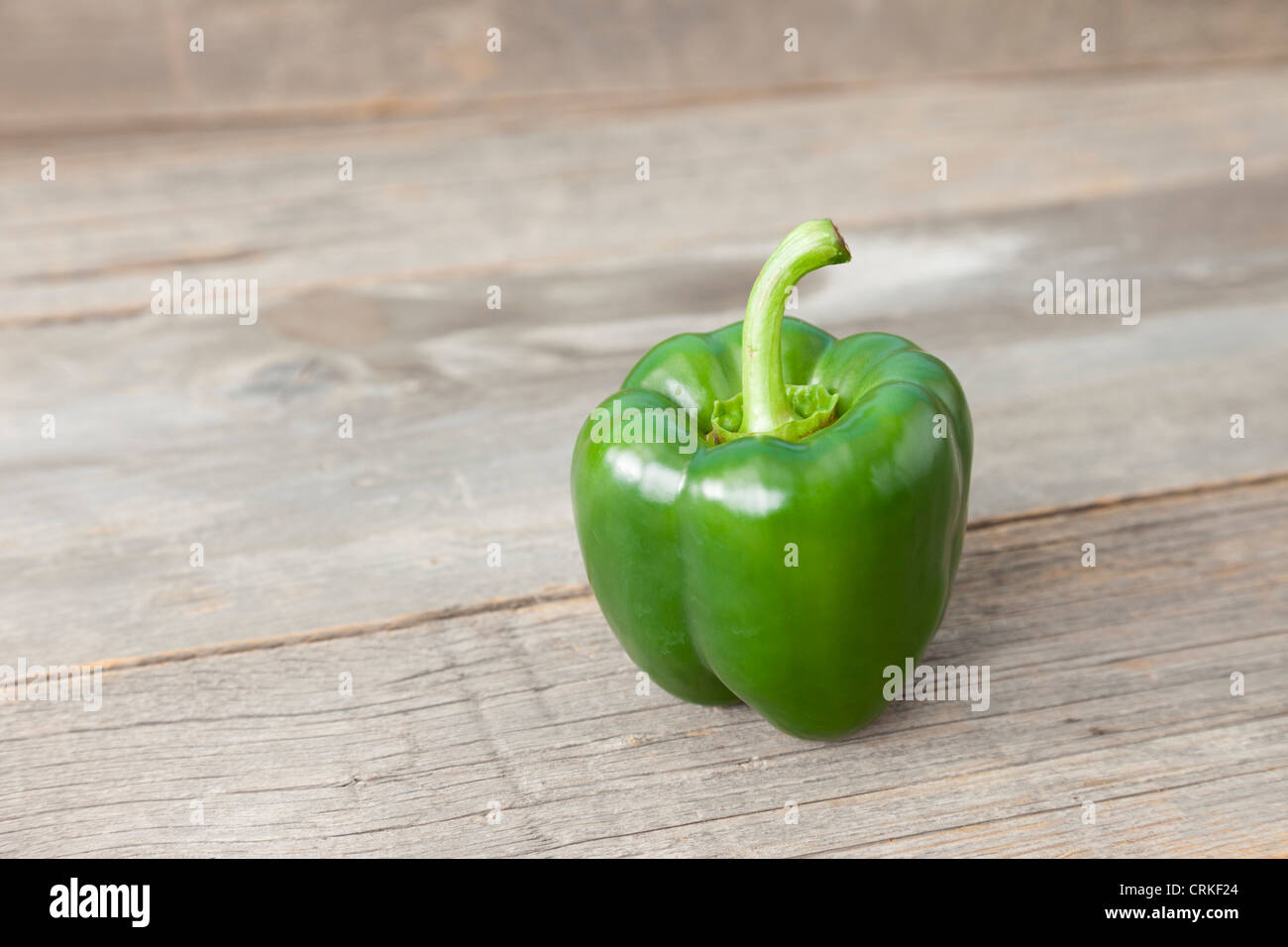 Close up of green bell pepper Stock Photo - Alamy