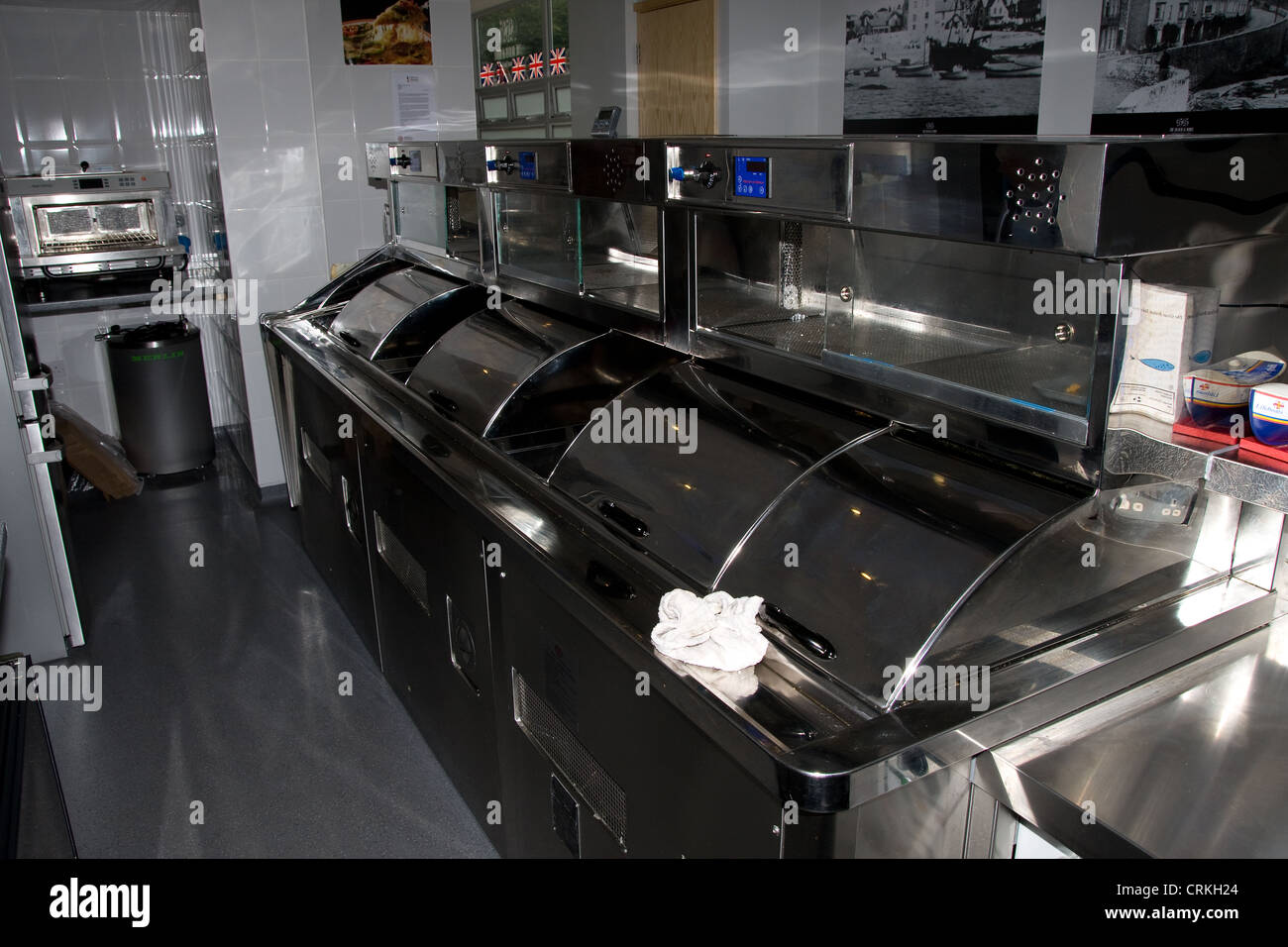 Fish and chip shop counter hi-res stock photography and images - Alamy
