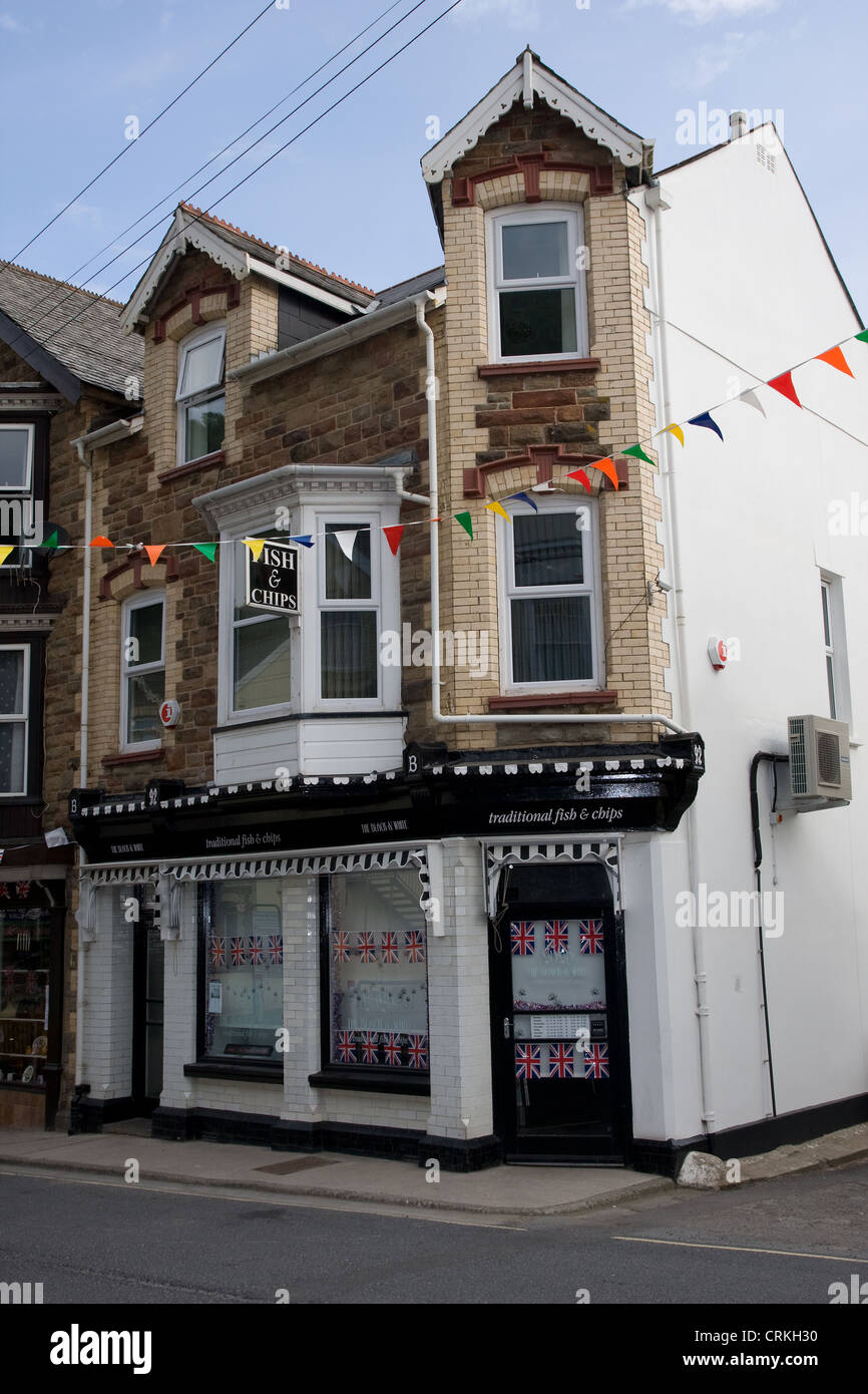 Chip shop door hi-res stock photography and images - Alamy