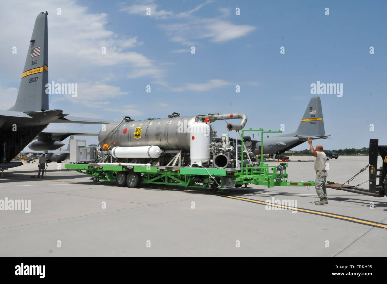 Modular airborne firefighting system hi-res stock photography and ...