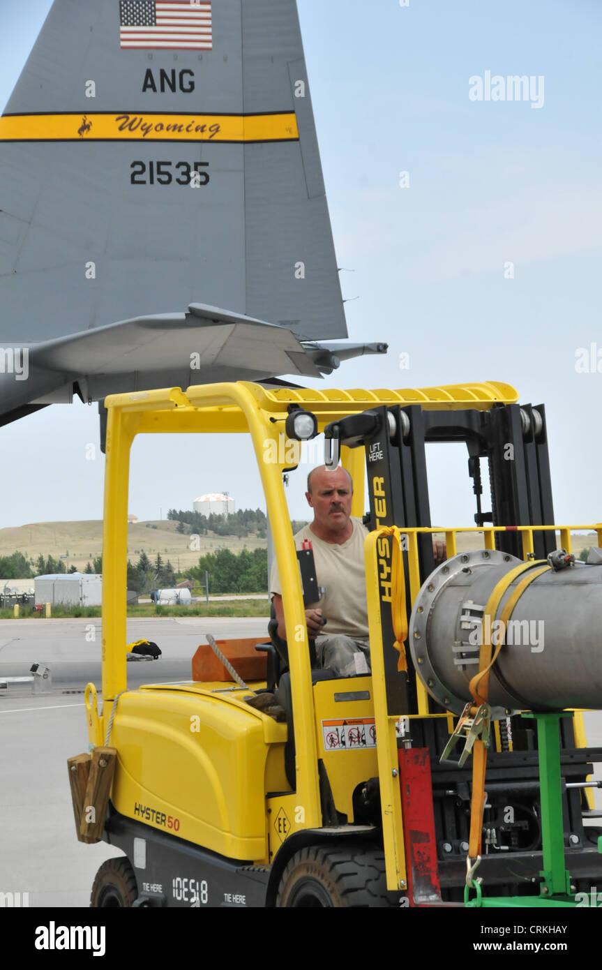 Modular airborne firefighting system hi-res stock photography and ...