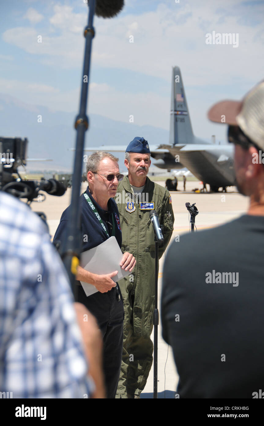 153rd airlift wing hi-res stock photography and images - Alamy