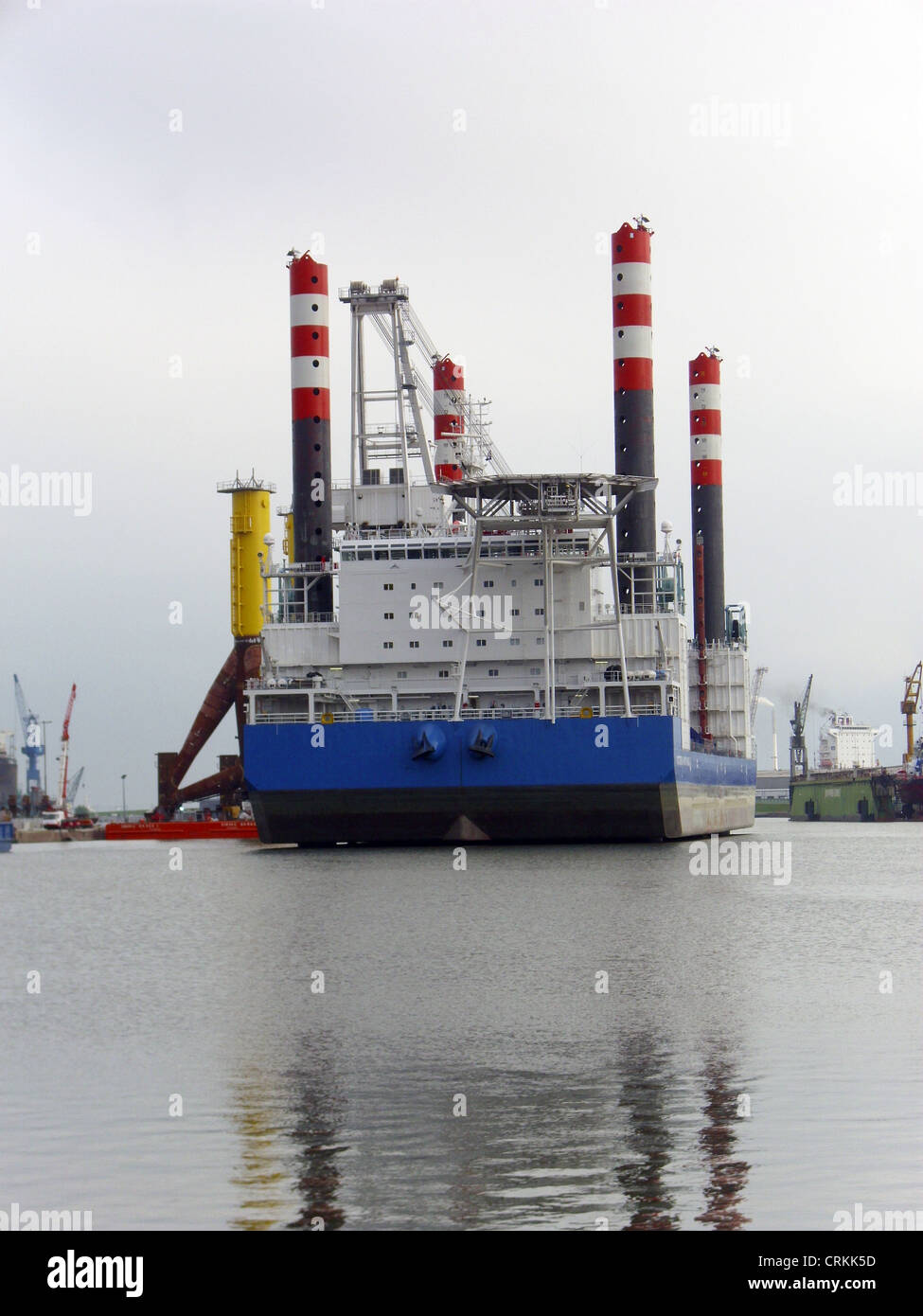 The heavy-lift jack-up vessel '''Victoria Mathias''' for the ...