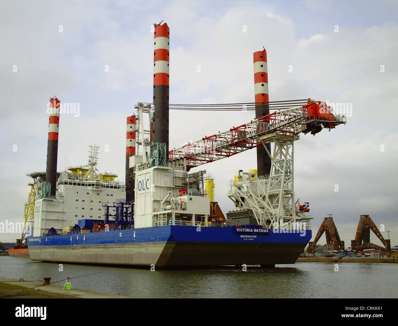 The heavy-lift jack-up vessel '''Victoria Mathias''' for the ...