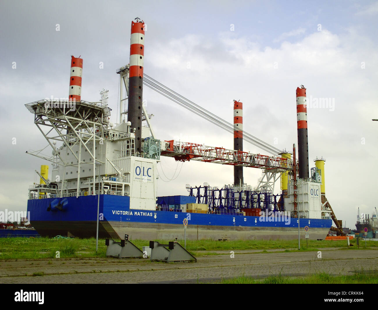 The heavy-lift jack-up vessel '''Victoria Mathias''' for the ...