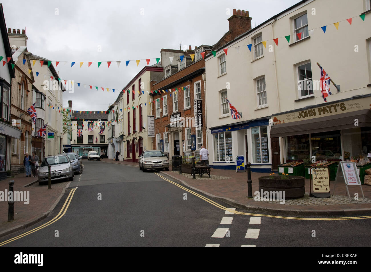 Road side shops hi-res stock photography and images - Alamy
