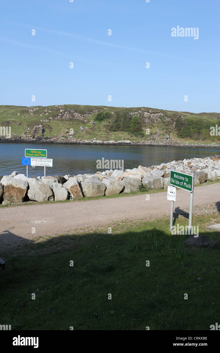Isle of muck scotland hi-res stock photography and images - Alamy