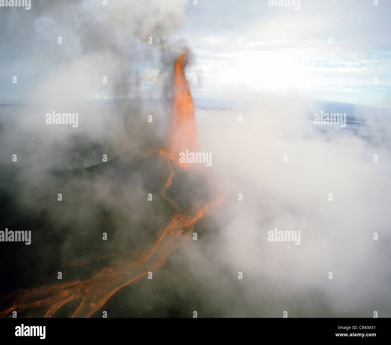 Fountaining eruption at puu oo vent hi-res stock photography and images ...