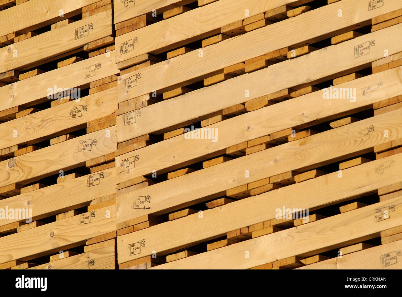 A stack of wooden pallets Stock Photo - Alamy